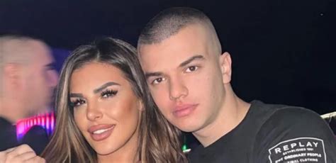 Ena Čolić I Mateja Ignjatović Alors