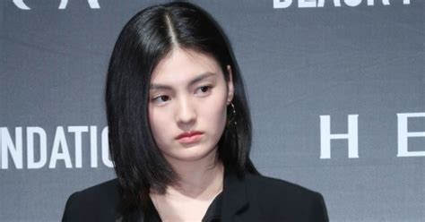 포토 김용지 오늘밤은 삐딱하게