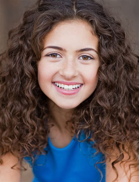 Picture Of Annabelle Kavanagh