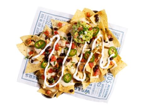 6 Fast Food Restaurants That Serve The Best Nachos Ranked
