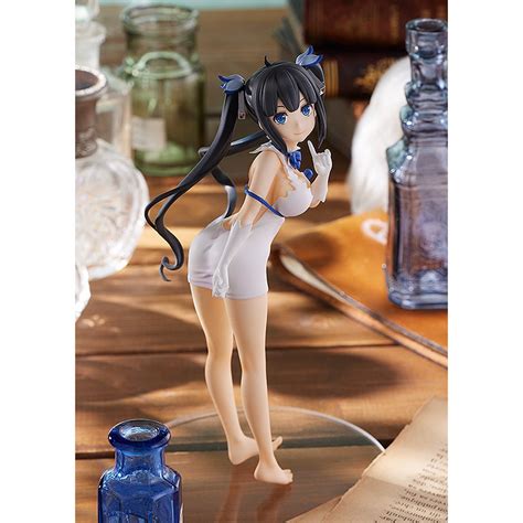 Is It Wrong To Try To Pick Up Girls In A Dungeon Iv Hestia Pop Up