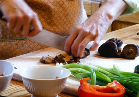 Momo Or Dal Bhat Cooking Class At Aama Kitchen In Pokhara Power Traveller