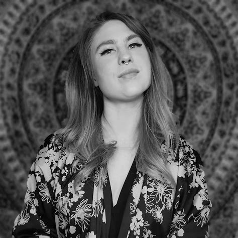 Elin Öberg Munspelare Låtskrivare Och Projektledare Unga Tankar Om