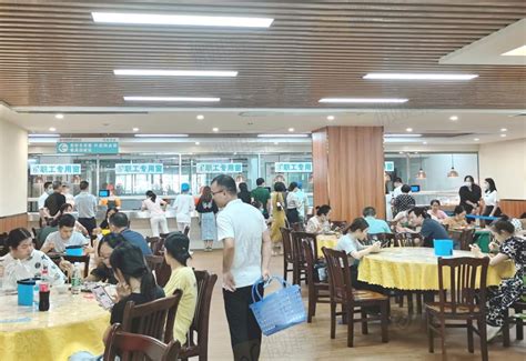 智慧食堂如何适配多元团餐场景，破解规模化供餐痛点微膳云智慧食堂系统
