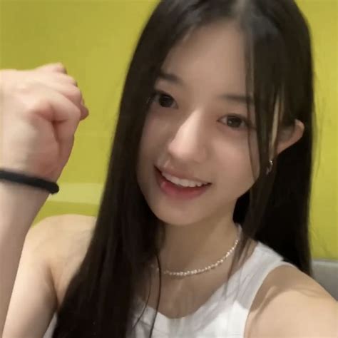 R U Next Minju Lucky Girl Angel Face Human