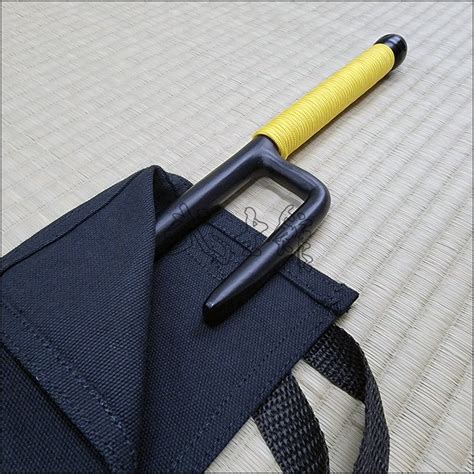 Jutte 6 Black Finish With Yellow Cord