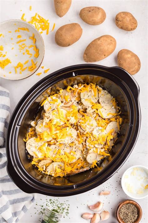 Crock Pot Scalloped Potatoes The Country Cook