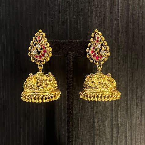 Buy Vanhi Online Mymotifs