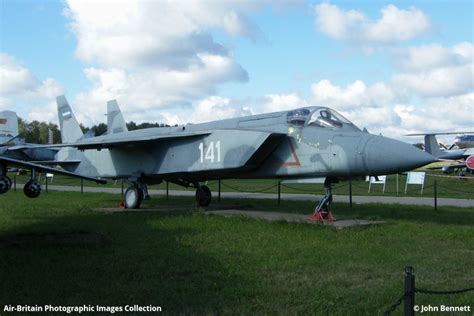Aviation Photographs Of Yakovlev Yak 141 Freestyle Abpic
