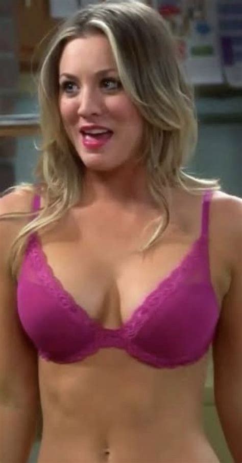 Foto De Kaley Cuoco In Bra