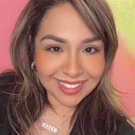 Yadira Roman