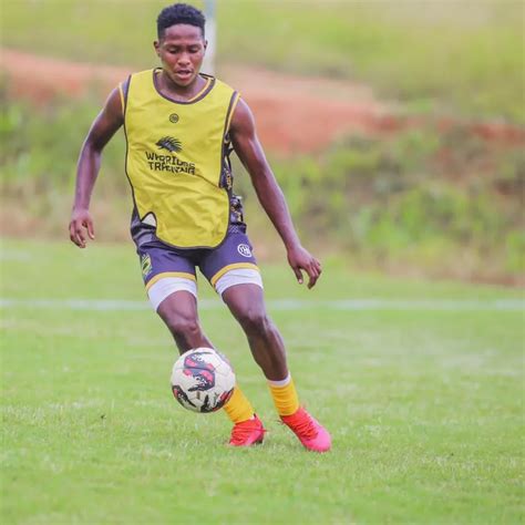 Esmat Santeno Esmat Abd Alhameed • Instagram Photos And Videos