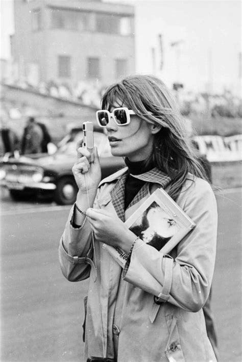 30 Amazing Vintage Photos Of Françoise Hardy On The Set Of ‘grand Prix