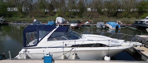 Bayliner Avanti 3255 Express In Düsseldorf Lörick Motorboote Kaufen
