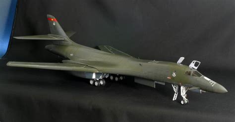 1 48 Revell Rockwell B 1b Lancer Photo Gallery