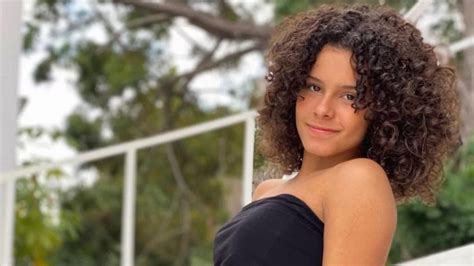Gabriella Saraivah Se Destaca Nos Eua Com Filme E Protagoniza Série No