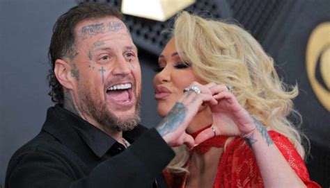 Jelly Roll And Bunnie Xo Steal Spotlight At 2026 Grammys