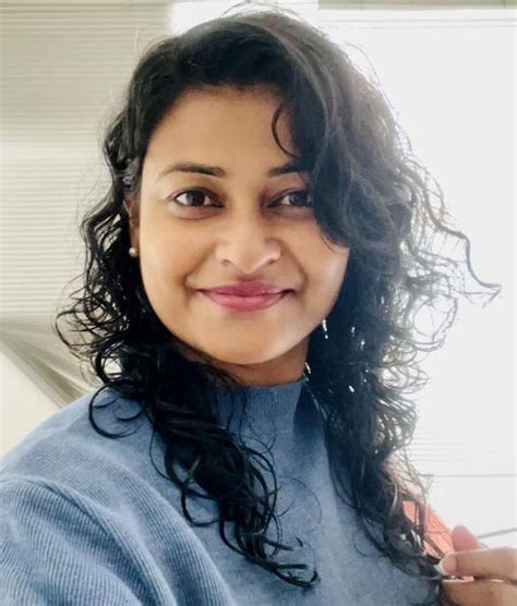 Mathaka Amathum මතක ඇමතුම් Sinhala Poem Song Review Nadee Senevirathne Mahaththayo Gentleman