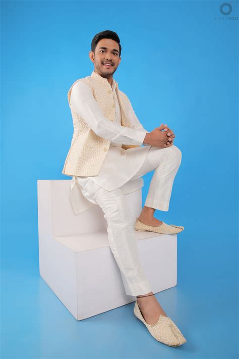 adarsh yadav castyou