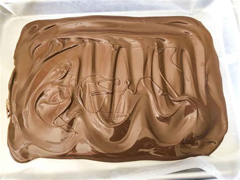 4 Ingredient Nutter Butter Candy Bark Eazygrub