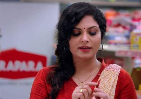 Asha Aunty R Mallubabes
