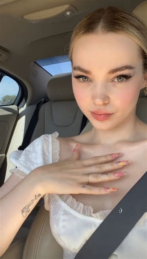 Dove Cameron Instagram Stories Ideias De Maquiagem Fotos De Garotas