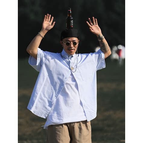 Ollieo蓝色休闲短袖条纹衬衫夏季新款日系五分袖衬衣百搭宽松上衣虎窝淘