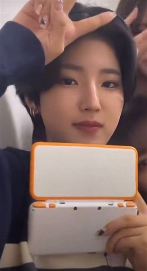 如果你訓醒擘大眼就見呢個日本妹，你會點 Lihkg 討論區