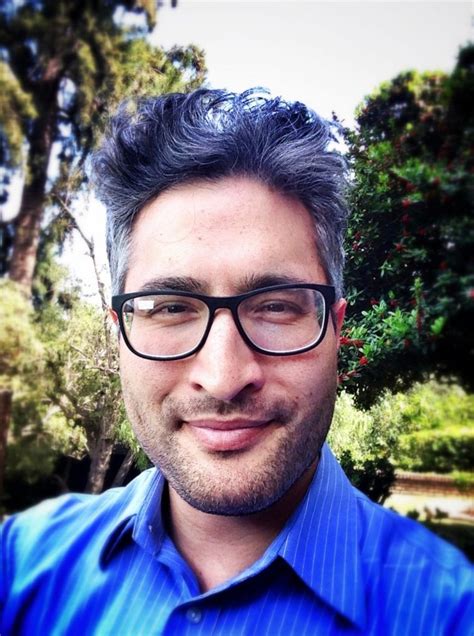 Check Out Todd Hiokis Story Voyage La Magazine La City Guide