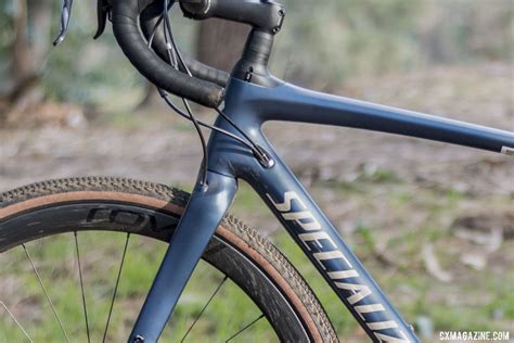Review 2020 Specialized Diverge Expert Gravel Bike