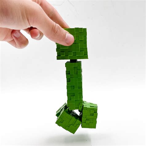 Minecraft Flexi Creeper Articulated Print In Place Creeper 3d Model 3d Printable Cgtrader