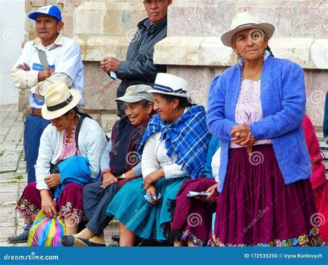 Ecuadorian Women In Traditional Dress Editorial Image Cartoondealer