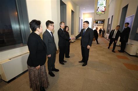 Ерөнхий сайд Л Оюун Эрдэнэ БНСУ д албан ёсны айлчлал хийхээр явлаа Humanz