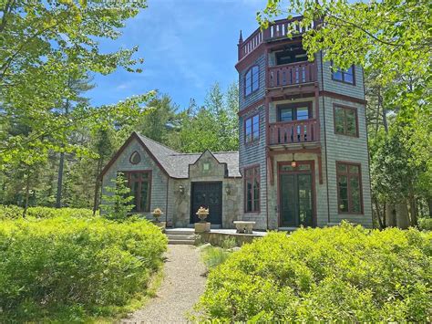 9 Airbnbs In Acadia National Park To Surround Yourself With Natural Beauty