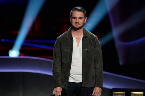Watch Ryan Colemans Blind Audition On The Voice Season 25