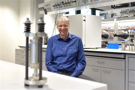 Munich Researchers Accelerate Lithium Ion Diffusion In Solid State