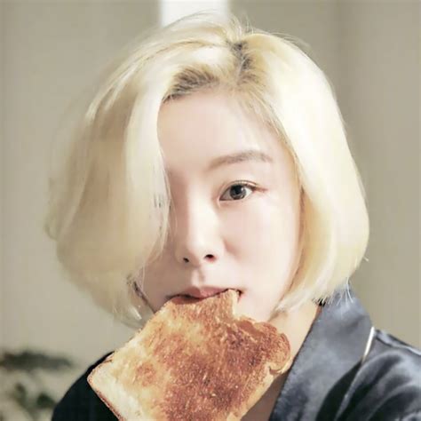 강아지 수인 정휘인 Zeta