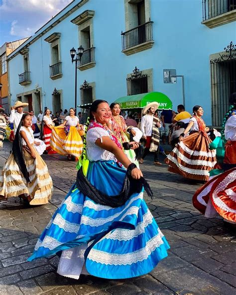 15 Popular Types Of Mexican Dances That Will Get You Moving To The Beat