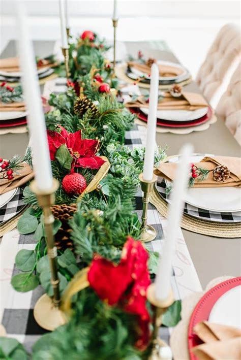 25 Red And Green Christmas Decor Ideas Lady Decluttered
