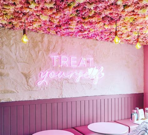 Dolly Cafe Belfast At Marilyn Sylvester Blog