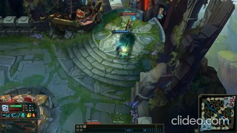 Bug Look At Ezreals Passive Stacks In The Bottom Left Corner When