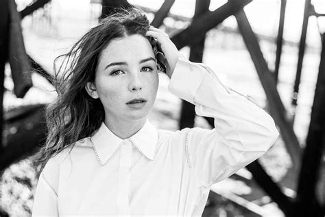 Lily Cornell Silver 103gbf