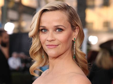 Reese Witherspoon Shared The Sweetest Selfie With This Former Co Star