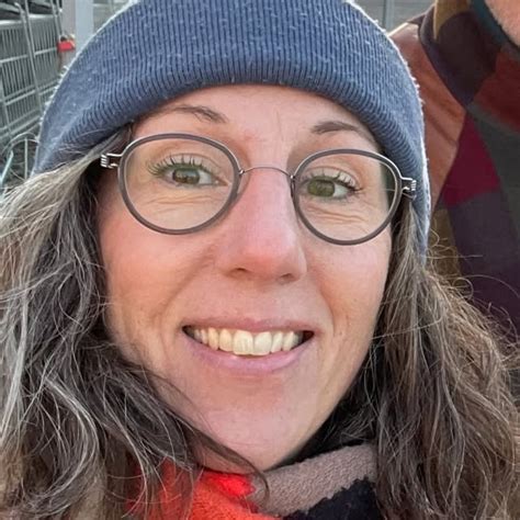 Emma Lindqvist Emmalindqvistmp On Threads