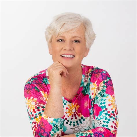 Noirin Energy Healer Ireland Youtube