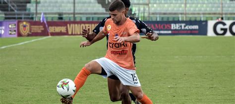 Deportivo Táchira Sumó A Saggiomo Y Ríos