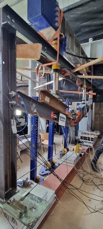 Weerbaarheid Van Structuren — Faculteit Industriële Ingenieurswetenschappen