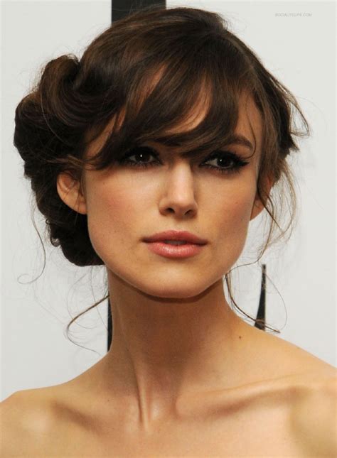 Adela And Tessie Collar Bones