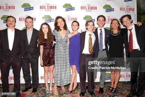 Alexandra Robbins Photos And Premium High Res Pictures Getty Images