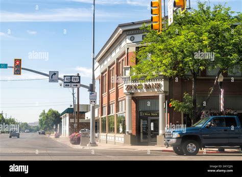 Vernal Usa July 23 2019 Utah City Street With Zions Bank And Cars